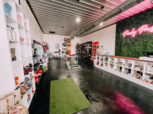 Peachy Paws Pet Store, The store for all your pet products and service